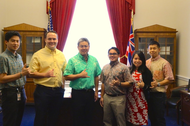 Going to DC on a Friday? Takai Says, 'Wear Aloha' - Honolulu Civil Beat